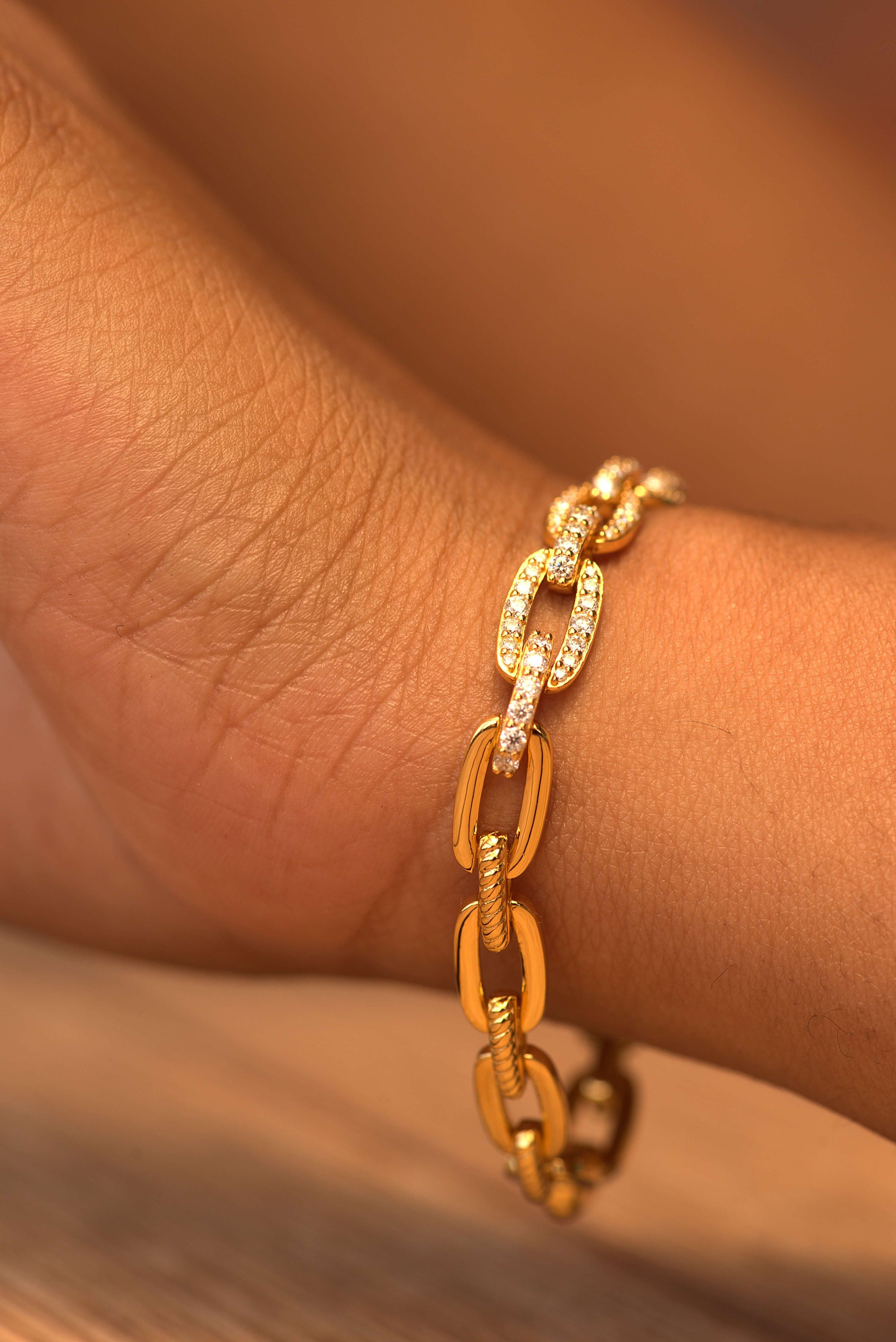 Moissanite & Lab-Grown Diamond Jewellery Australia | Aura Diamonds